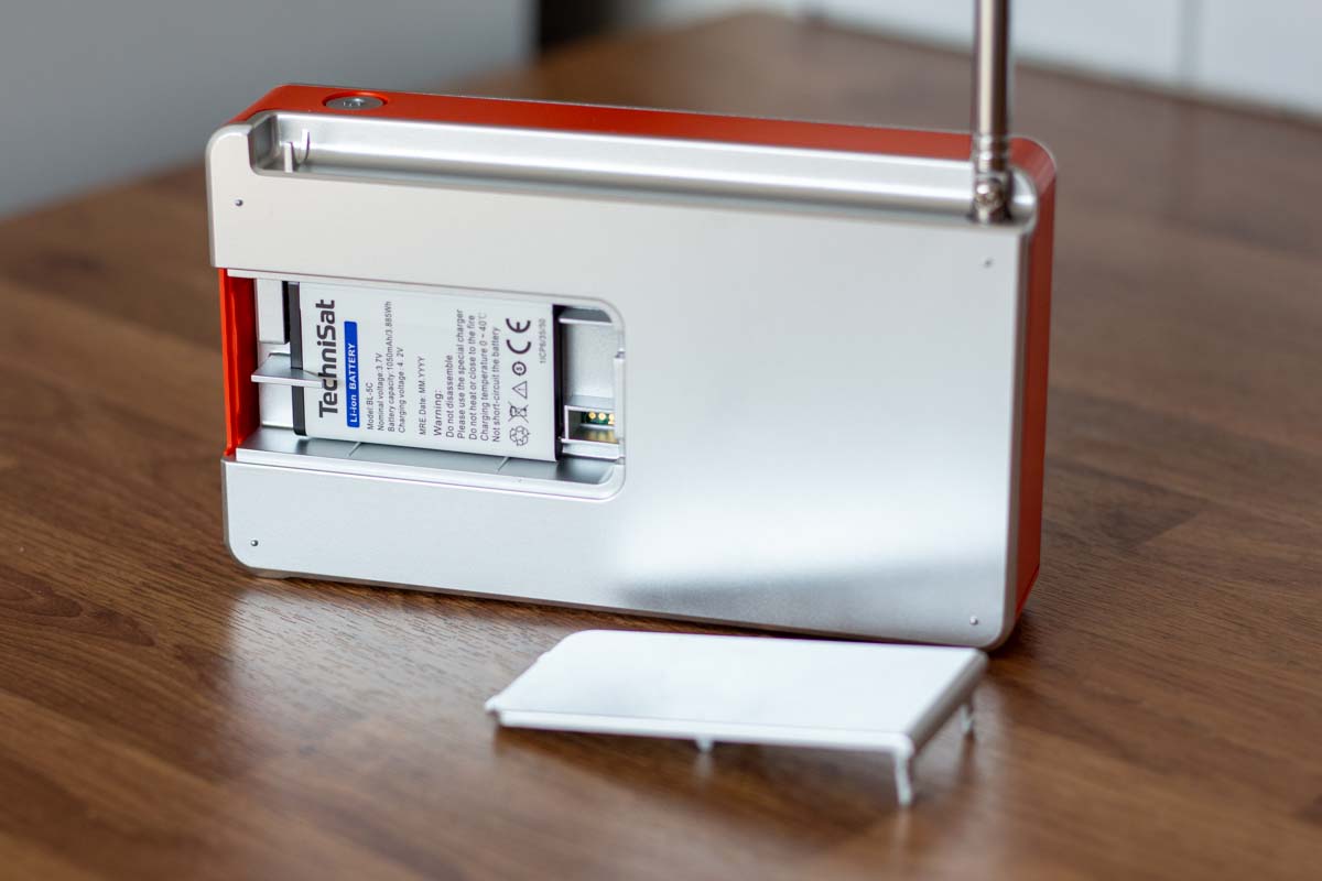 TechniSat DIGITRADIO 1 DAB/FM Portable Radio Review